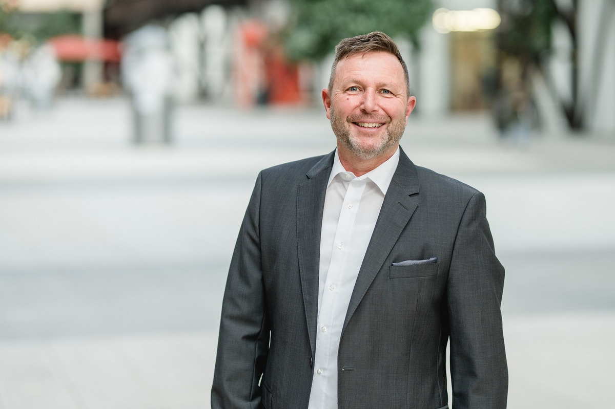 Prof. Dr.-Ing. Dirk Sauer vom Campus Lingen ist „Professor des Jahres ...